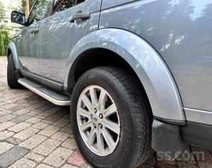 Zils Land Rover Discovery 2009 Rīga, ar dzinēja tilpumu 2.70 L un nobraukumu 208 tūkst. km par 3980 €, foto 5 vietnē AUTOMOTO.COM.LV
