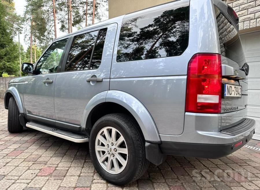 Zils Land Rover Discovery 2009 Rīga, ar dzinēja tilpumu 2.70 L un nobraukumu 208 tūkst. km par 3980 €, foto 17 vietnē AUTOMOTO.COM.LV