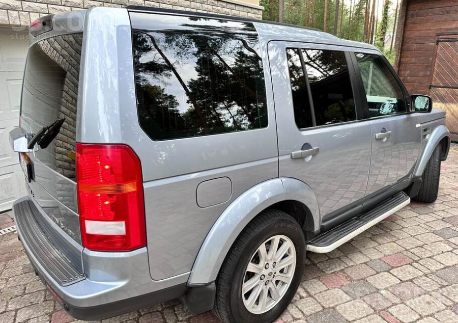 Zils Land Rover Discovery 2009 Rīga, ar dzinēja tilpumu 2.70 L un nobraukumu 208 tūkst. km par 3980 €, foto 21 vietnē AUTOMOTO.COM.LV