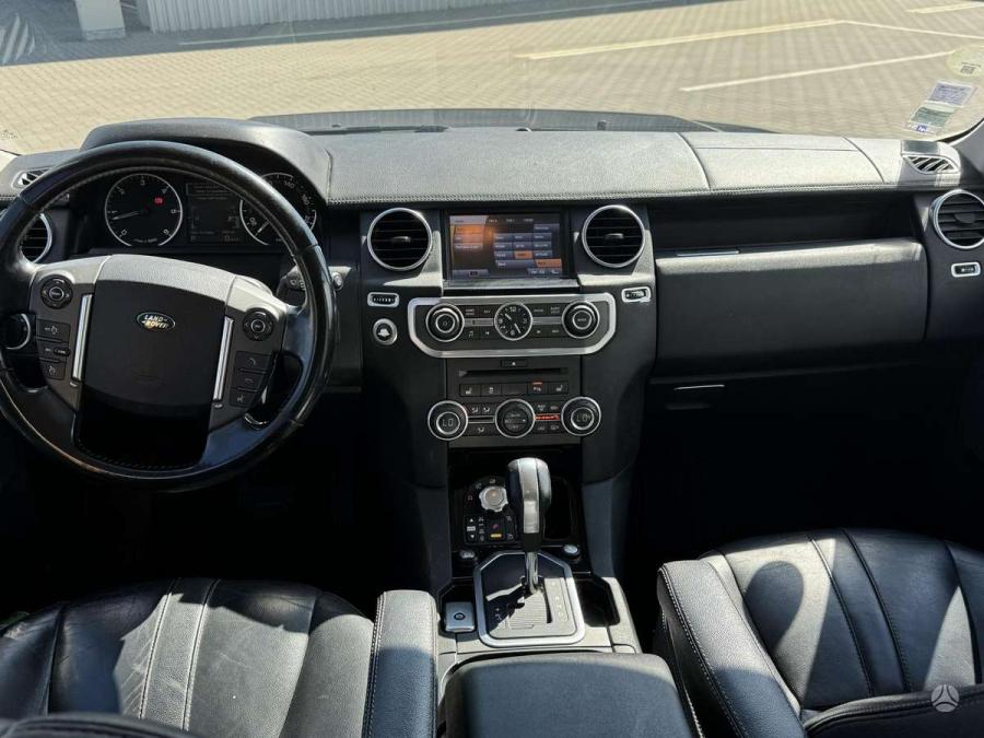 Blue Land Rover Discovery 2011 in Taurage, with an engine capacity of 2.99 L and mileage of 240 thousand km for 9950 €, photo 9 on AUTOMOTO.COM.LV