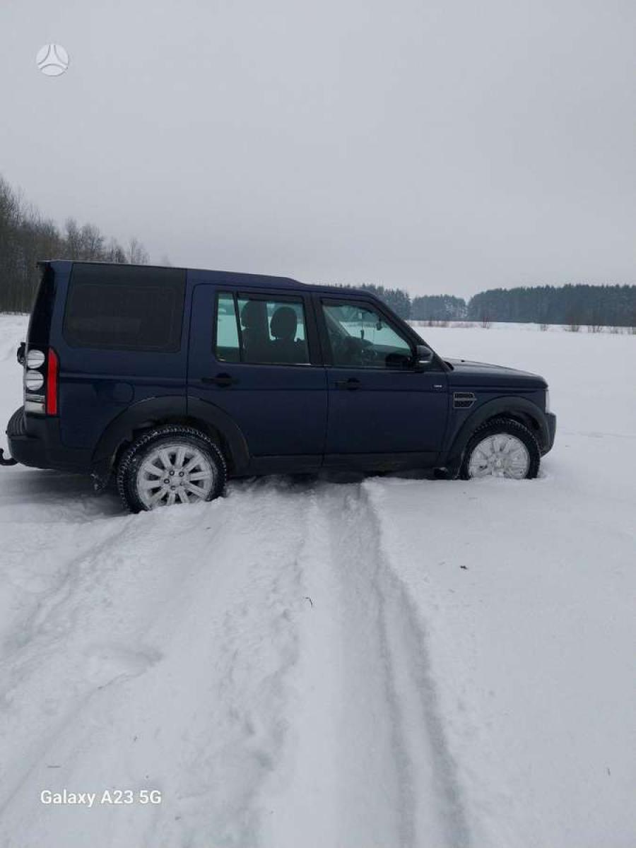 Синий Ленд Ровер Дискавери 2015 в Шальчининкай, объемом двигателя 2.99 л и пробегом 261 тыс. км за 9500 €, фото 3 на AUTOMOTO.COM.LV