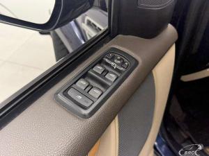 Zils Land Rover Discovery 2015 Viļņa, ar dzinēja tilpumu 3.00 L un nobraukumu 201 tūkst. km par 11900 €, foto 21 vietnē AUTOMOTO.COM.LV