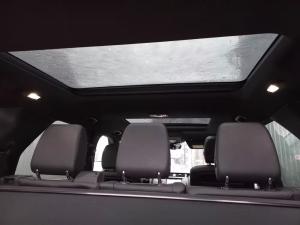 Zils Land Rover Discovery 2017 Rīga, ar dzinēja tilpumu 2.00 L un nobraukumu 170 tūkst. km par 18900 €, foto 9 vietnē AUTOMOTO.COM.LV