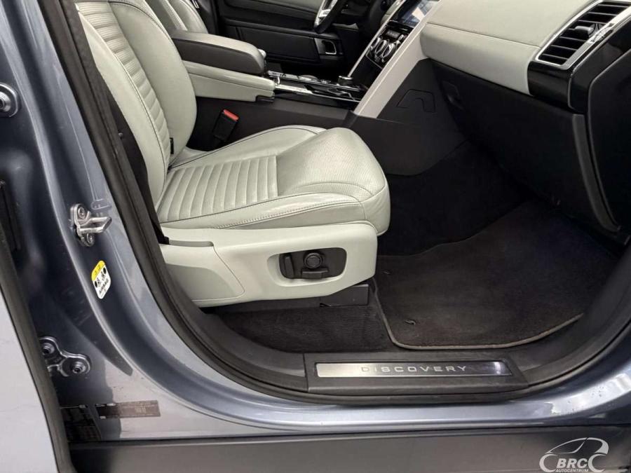 Blue Land Rover Discovery 2018 in Vilnius, with an engine capacity of 2.00 L and mileage of 159 thousand km for 19000 €, photo 8 on AUTOMOTO.COM.LV