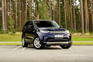 Blue Land Rover Discovery 2018 in Riga, with an engine capacity of 3.00 L and mileage of 237 thousand km for 19590 €, photo 3 on AUTOMOTO.COM.LV