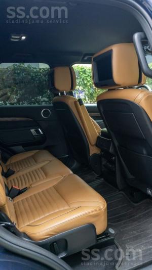 Blue Land Rover Discovery 2018 in Riga, with an engine capacity of 3.00 L and mileage of 237 thousand km for 19590 €, photo 34 on AUTOMOTO.COM.LV