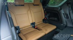 Blue Land Rover Discovery 2018 in Riga, with an engine capacity of 3.00 L and mileage of 237 thousand km for 19590 €, photo 36 on AUTOMOTO.COM.LV