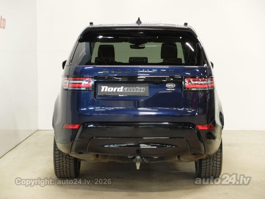 Blue Land Rover Discovery 2019 in Tallinn, with an engine capacity of 3.00 L and mileage of 149 thousand km for 30900 €, photo 4 on AUTOMOTO.COM.LV