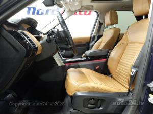 Blue Land Rover Discovery 2019 in Tallinn, with an engine capacity of 3.00 L and mileage of 149 thousand km for 30900 €, photo 5 on AUTOMOTO.COM.LV