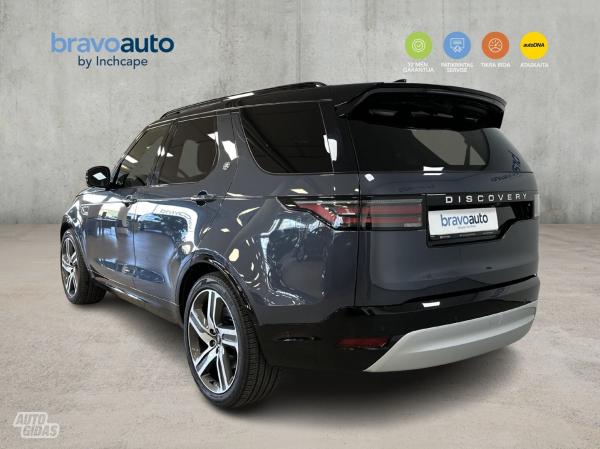 Blue Land Rover Discovery 2024 in Vilnius, with an engine capacity of 3.00 L and mileage of 34 thousand km for 64500 €, photo 4 on AUTOMOTO.COM.LV