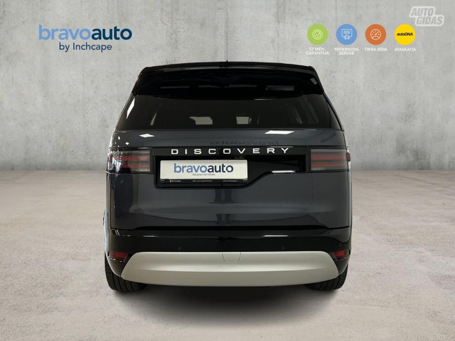Blue Land Rover Discovery 2024 in Vilnius, with an engine capacity of 3.00 L and mileage of 34 thousand km for 64500 €, photo 5 on AUTOMOTO.COM.LV