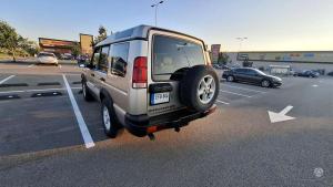 Brown Land Rover Discovery 2002 in Vilnius, with an engine capacity of 3.95 L and mileage of 235 thousand km for 4900 €, photo 25 on AUTOMOTO.COM.LV