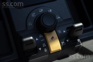 Brūns Land Rover Discovery 2007 Valmiera, ar dzinēja tilpumu 2.70 L un nobraukumu 322 tūkst. km par 5200 €, foto 14 vietnē AUTOMOTO.COM.LV