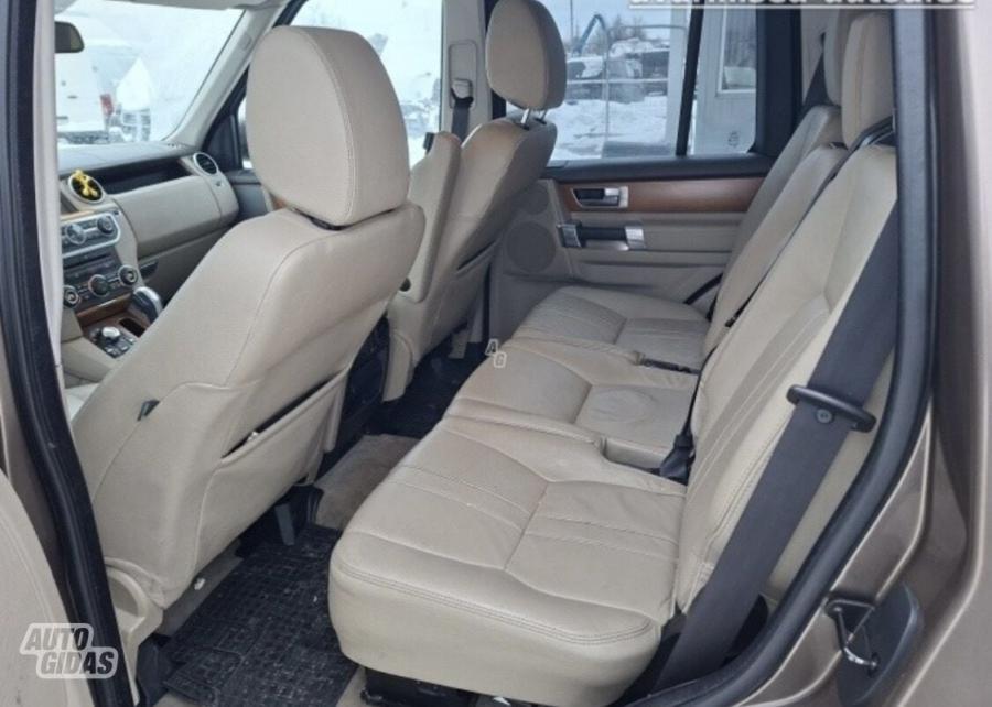 Brūns Land Rover Discovery 2010 Utena, ar dzinēja tilpumu 3.00 L un nobraukumu 334 tūkst. km par 5900 €, foto 12 vietnē AUTOMOTO.COM.LV