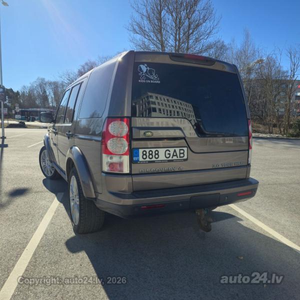 Brūns Land Rover Discovery 2010 Tallina, ar dzinēja tilpumu 3.00 L un nobraukumu 315 tūkst. km par 9200 €, foto 5 vietnē AUTOMOTO.COM.LV