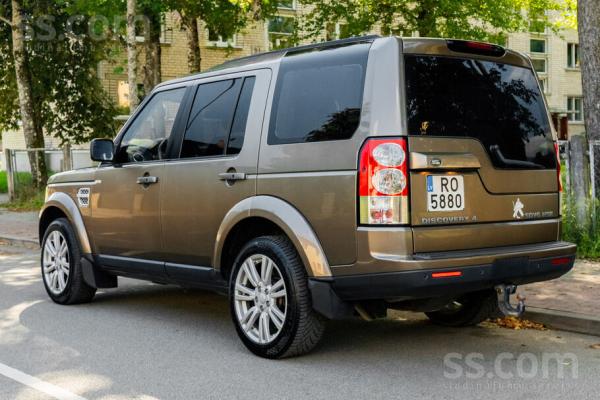 Brown Land Rover Discovery 2010 in Valmiera, with an engine capacity of 3.00 L and mileage of 310 thousand km for 11500 €, photo 4 on AUTOMOTO.COM.LV