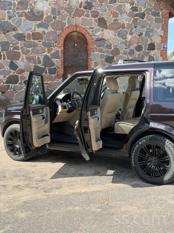 Brūns Land Rover Discovery 2012 Valmiera, ar dzinēja tilpumu 3.00 L un nobraukumu 335 tūkst. km par 16500 €, foto 4 vietnē AUTOMOTO.COM.LV