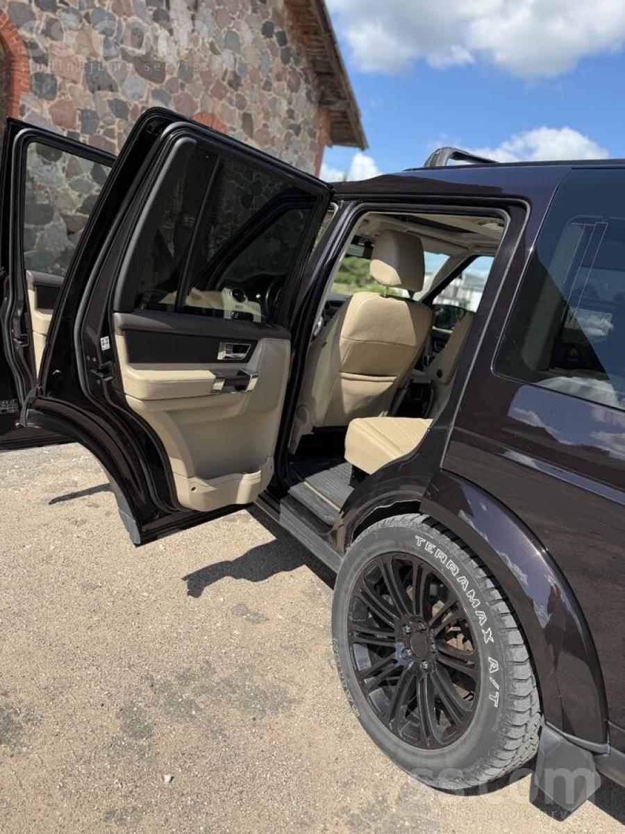 Brūns Land Rover Discovery 2012 Valmiera, ar dzinēja tilpumu 3.00 L un nobraukumu 335 tūkst. km par 16500 €, foto 28 vietnē AUTOMOTO.COM.LV