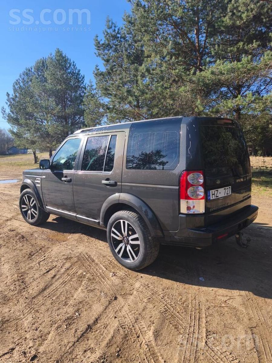 Brūns Land Rover Discovery 2014 Daugavpils, ar dzinēja tilpumu 3.00 L un nobraukumu 282 tūkst. km par 10000 €, foto 3 vietnē AUTOMOTO.COM.LV