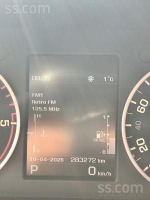 Brūns Land Rover Discovery 2014 Daugavpils, ar dzinēja tilpumu 3.00 L un nobraukumu 282 tūkst. km par 10000 €, foto 6 vietnē AUTOMOTO.COM.LV