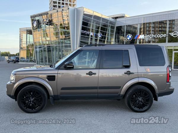 Land Rover Discovery 2015 in Tallinn on AUTOMOTO.COM.LV Brown Land Rover Discovery 2015 in Tallinn, with an engine capacity of 3.00 L and mileage of 240 thousand km for 12700 €, photo 3 on AUTOMOTO.COM.LV