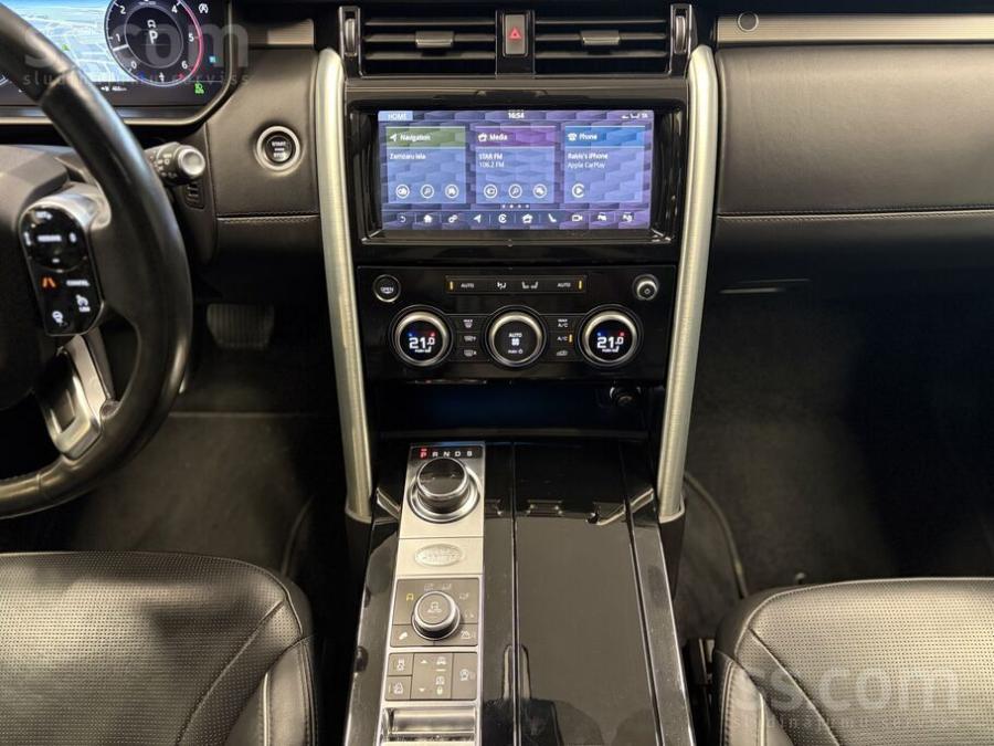 Brūns Land Rover Discovery 2019 Rīga, ar dzinēja tilpumu 3.00 L un nobraukumu 207 tūkst. km par 21500 €, foto 17 vietnē AUTOMOTO.COM.LV