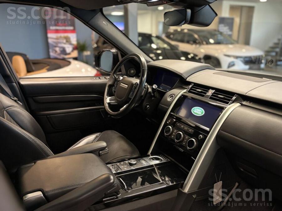 Brūns Land Rover Discovery 2019 Rīga, ar dzinēja tilpumu 3.00 L un nobraukumu 207 tūkst. km par 21500 €, foto 25 vietnē AUTOMOTO.COM.LV