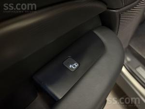 Brūns Land Rover Discovery 2019 Rīga, ar dzinēja tilpumu 3.00 L un nobraukumu 207 tūkst. km par 21500 €, foto 31 vietnē AUTOMOTO.COM.LV