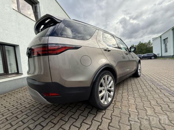 Brown Land Rover Discovery 2021 in Riga, with an engine capacity of 3.00 L and mileage of 85 thousand km for 36950 €, photo 5 on AUTOMOTO.COM.LV