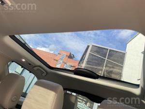 Brown Land Rover Discovery 2021 in Riga, with an engine capacity of 3.00 L and mileage of 85 thousand km for 36950 €, photo 19 on AUTOMOTO.COM.LV