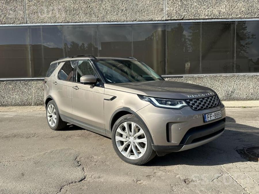 Brown Land Rover Discovery 2021 in Riga, with an engine capacity of 3.00 L and mileage of 130 thousand km for 29990 €, photo 1 on AUTOMOTO.COM.LV
