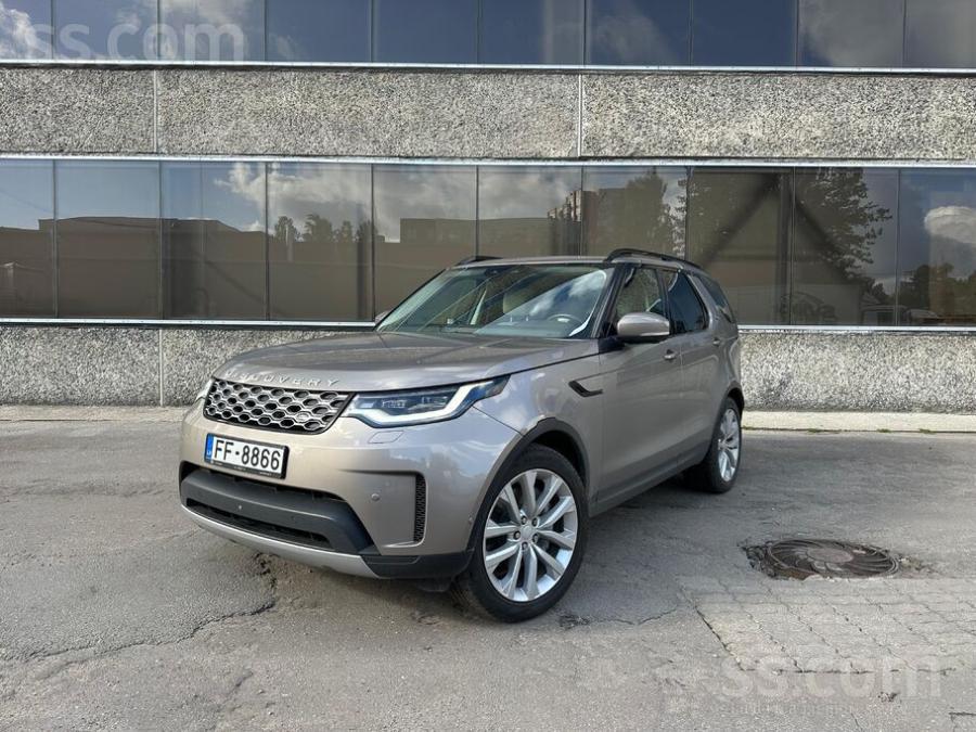 Brown Land Rover Discovery 2021 in Riga, with an engine capacity of 3.00 L and mileage of 130 thousand km for 29990 €, photo 3 on AUTOMOTO.COM.LV