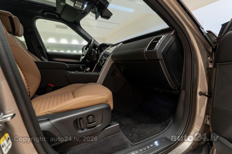 Brūns Land Rover Discovery 2026 Tallina, ar dzinēja tilpumu 3.00 L un nobraukumu 0 tūkst. km par 94600 €, foto 15 vietnē AUTOMOTO.COM.LV