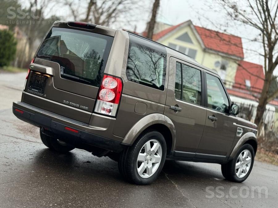 Brown Land Rover Discovery 2010 in Jurmala, with an engine capacity of 3.00 L and mileage of 0 thousand km for 8490 €, photo 3 on AUTOMOTO.COM.LV
