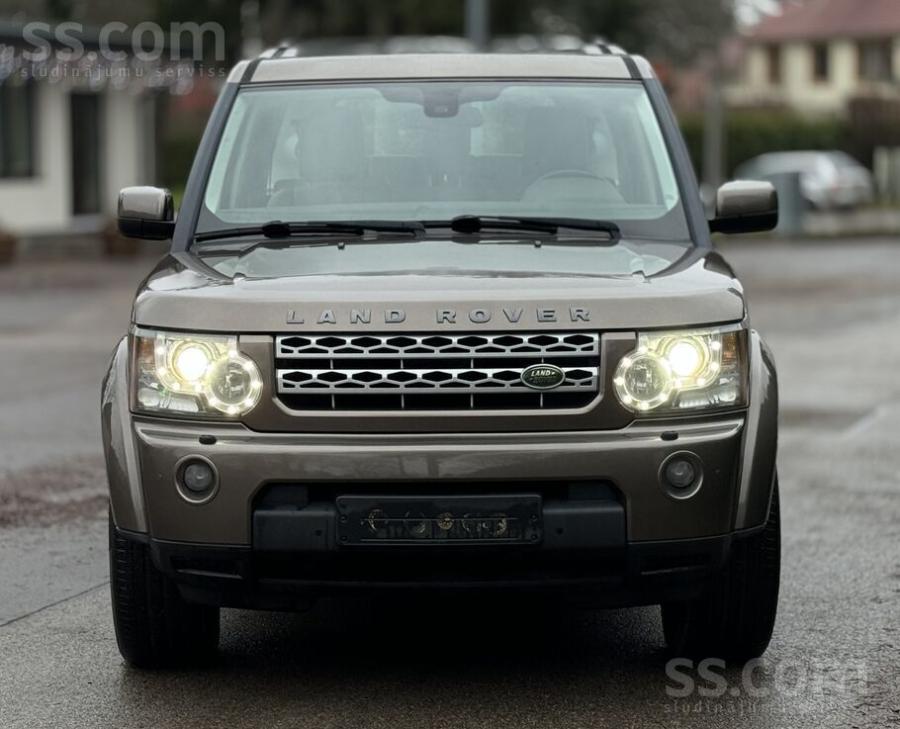 Brown Land Rover Discovery 2010 in Jurmala, with an engine capacity of 3.00 L and mileage of 0 thousand km for 8490 €, photo 5 on AUTOMOTO.COM.LV