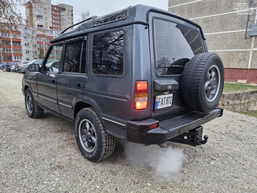 Land Rover Discovery 1994 Šauļi, ar dzinēja tilpumu 4.00 L un nobraukumu 375 tūkst. km par 5500 €, foto 5 vietnē AUTOMOTO.COM.LV