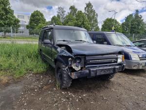 Land Rover Discovery 1994 Šauļi, ar dzinēja tilpumu 4.00 L un nobraukumu 375 tūkst. km par 2000 €, foto 3 vietnē AUTOMOTO.COM.LV