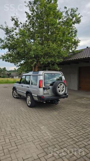 Land Rover Discovery 2003 Rēzekne, ar dzinēja tilpumu 2.50 L un nobraukumu 315 tūkst. km par 4450 €, foto 8 vietnē AUTOMOTO.COM.LV