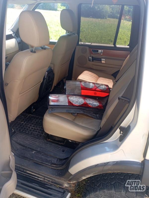 Land Rover Discovery 2005 in Kaunas, with an engine capacity of 2.70 L and mileage of 400 thousand km for 2450 €, photo 10 on AUTOMOTO.COM.LV