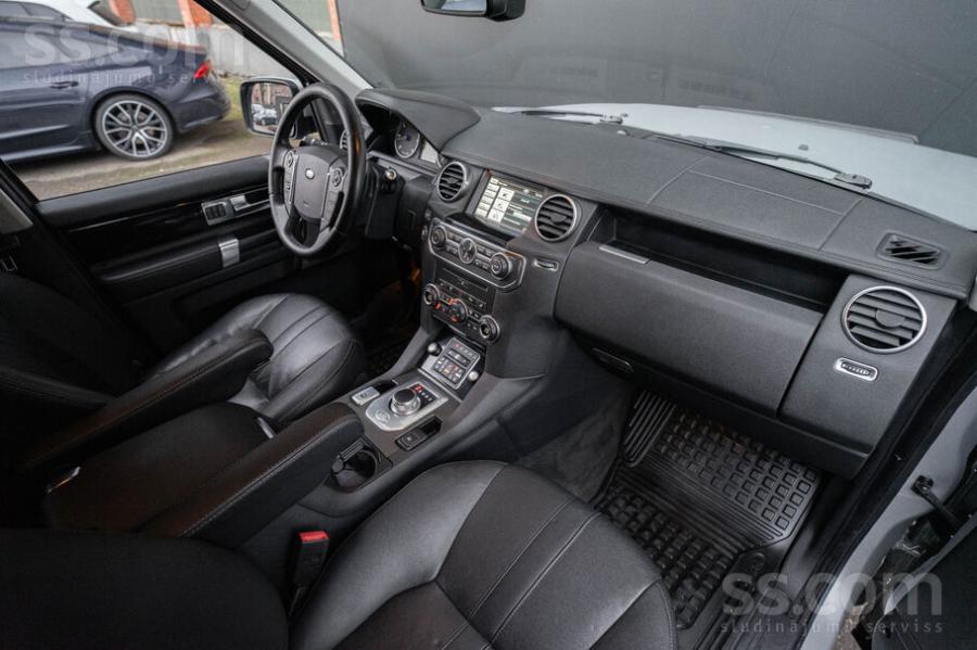Land Rover Discovery 2012 Rīga, ar dzinēja tilpumu 3.00 L un nobraukumu 333 tūkst. km par 10990 €, foto 32 vietnē AUTOMOTO.COM.LV