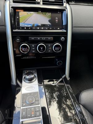 Land Rover Discovery 2017 Tallina, ar dzinēja tilpumu 3.00 L un nobraukumu 260 tūkst. km par 25900 €, foto 6 vietnē AUTOMOTO.COM.LV
