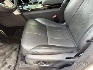 Land Rover Discovery 2017 Tallina, ar dzinēja tilpumu 3.00 L un nobraukumu 260 tūkst. km par 25900 €, foto 11 vietnē AUTOMOTO.COM.LV
