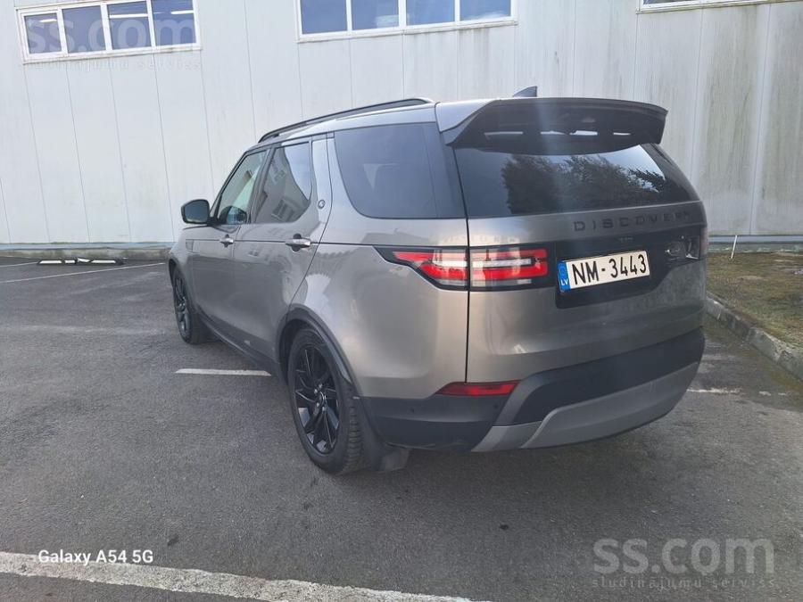 Land Rover Discovery 2019 in Riga, with an engine capacity of 3.00 L and mileage of 203 thousand km for 25400 €, photo 4 on AUTOMOTO.COM.LV