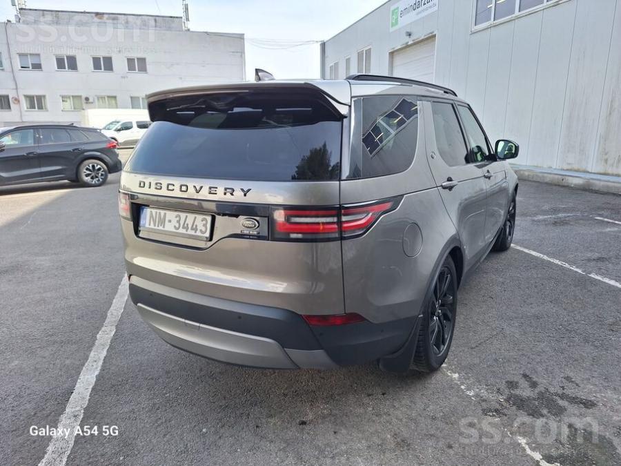 Land Rover Discovery 2019 in Riga, with an engine capacity of 3.00 L and mileage of 203 thousand km for 25400 €, photo 5 on AUTOMOTO.COM.LV