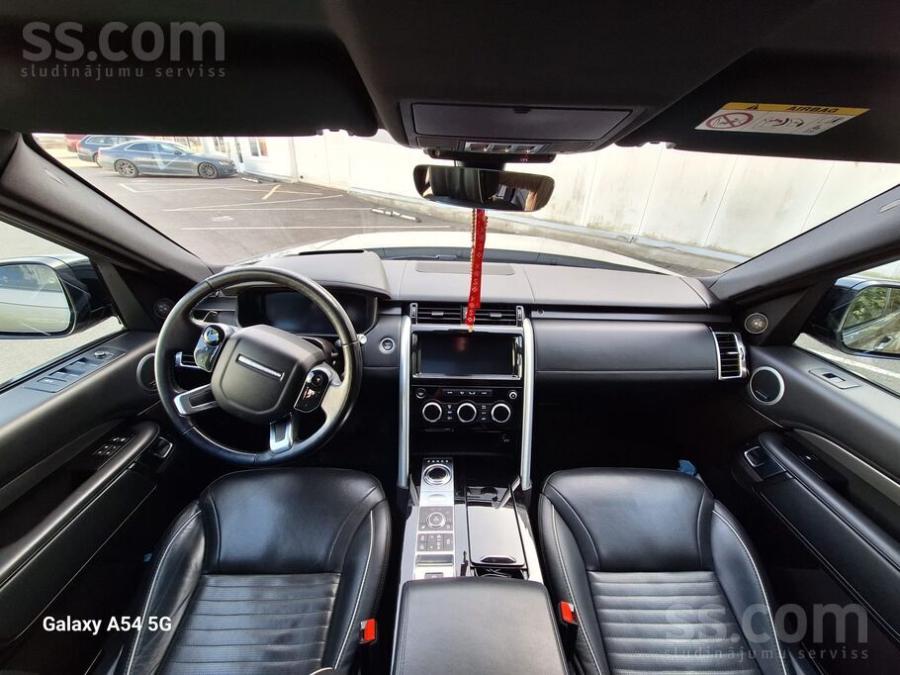 Land Rover Discovery 2019 in Riga, with an engine capacity of 3.00 L and mileage of 203 thousand km for 25400 €, photo 20 on AUTOMOTO.COM.LV