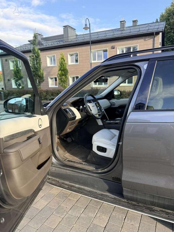 Ленд Ровер Дискавери 2019 в Молетай на AUTOMOTO.COM.LV Ленд Ровер Дискавери 2019 в Молетай, объемом двигателя 2.00 л и пробегом 126 тыс. км за 19999 €, фото 10 на AUTOMOTO.COM.LV