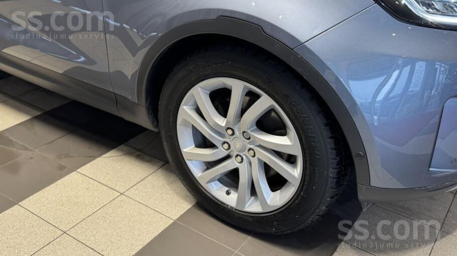 Land Rover Discovery 2020 Rīga, ar dzinēja tilpumu 2.00 L un nobraukumu 74 tūkst. km par 30490 €, foto 12 vietnē AUTOMOTO.COM.LV