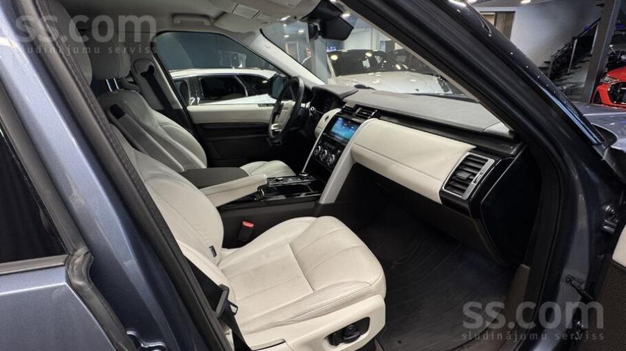 Land Rover Discovery 2020 Rīga, ar dzinēja tilpumu 2.00 L un nobraukumu 74 tūkst. km par 30490 €, foto 14 vietnē AUTOMOTO.COM.LV