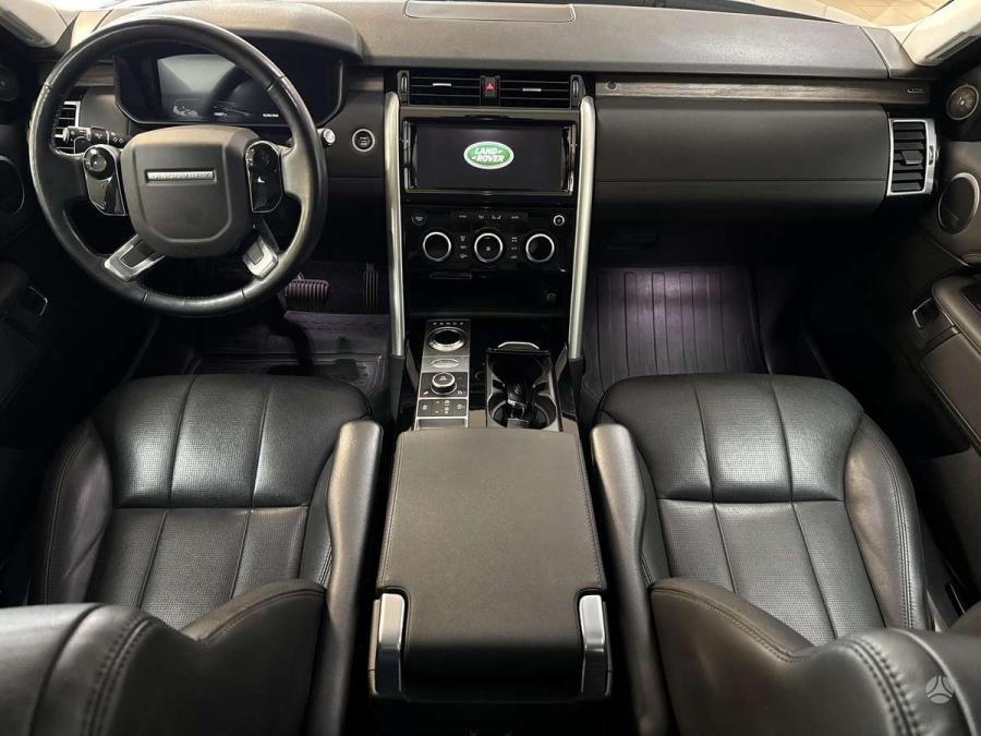 Land Rover Discovery 2020 in Vilnius, with an engine capacity of 2.00 L and mileage of 133 thousand km for 24000 €, photo 13 on AUTOMOTO.COM.LV