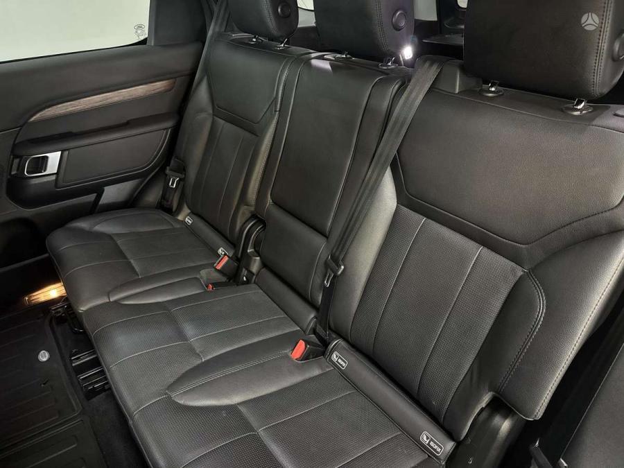 Land Rover Discovery 2020 in Vilnius, with an engine capacity of 2.00 L and mileage of 133 thousand km for 24000 €, photo 16 on AUTOMOTO.COM.LV
